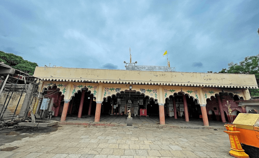 Birudev Temple Umarga, Tal. Umarga, Dist. Dharashiv - Pilgrim Data Services