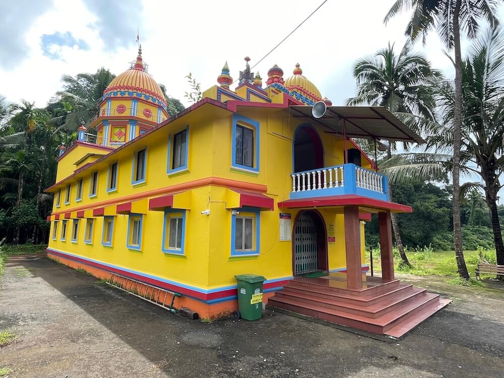 Dadeshwar Temple Dhargal, Tal. Pedne, Dist. North Goa - Pilgrim Data ...