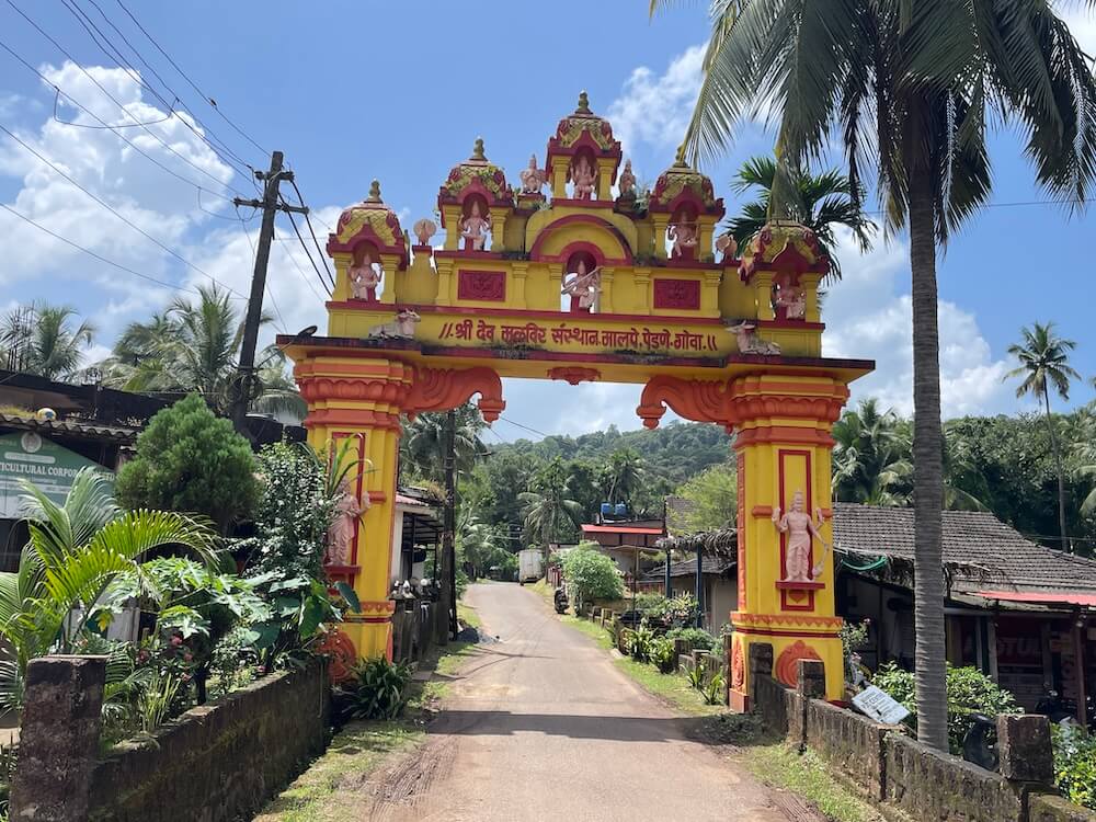 Mulveer Temple Malpe, Tal. Pedne, Dist. North Goa - Pilgrim Data Services