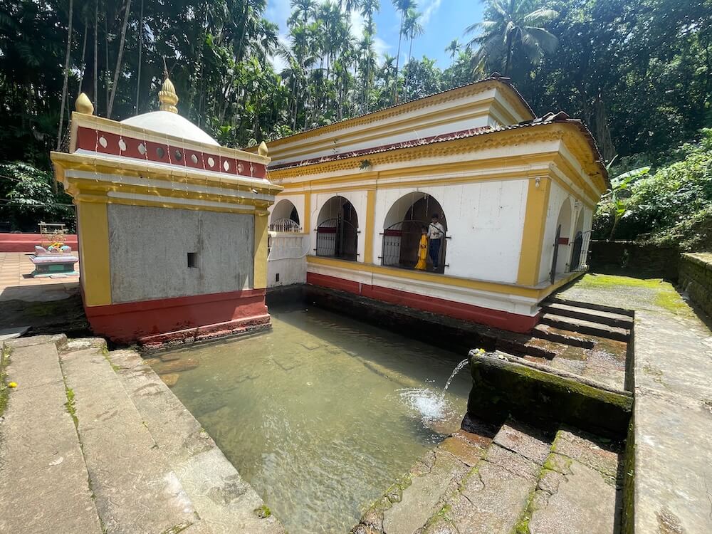 Mulveer Temple Malpe, Tal. Pedne, Dist. North Goa - Pilgrim Data Services