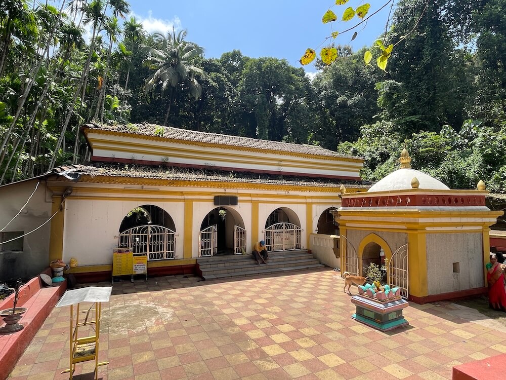 Mulveer Temple Malpe, Tal. Pedne, Dist. North Goa - Pilgrim Data Services