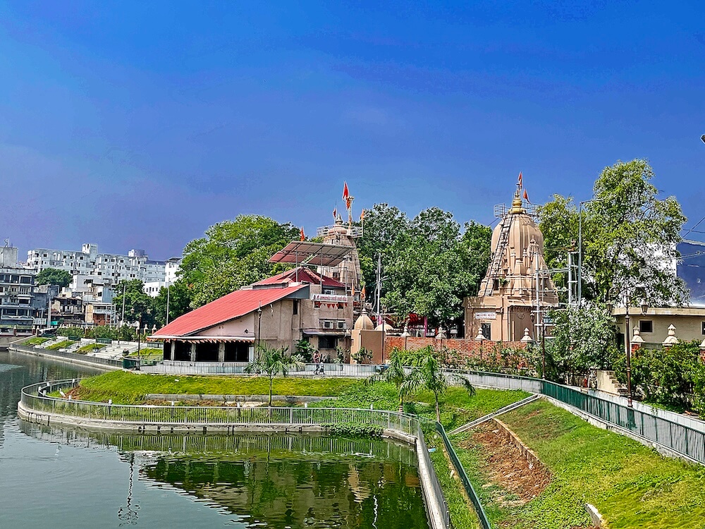 Swami Samarth Mandir-Math Near Sursagar Lake, Vadodara, Dist. Vadodara ...